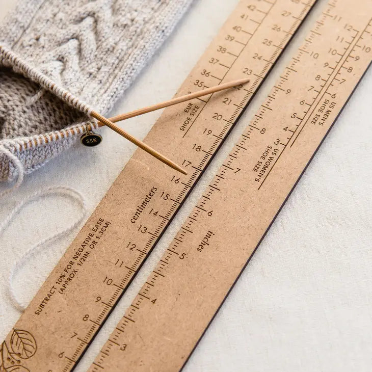 Sock Sizing Ruler - twig & horn - Bags – The Fibre Studio at Yarns to ...