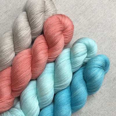 Sand Dune, Coral, Glacier, Lochlann- Smitten - 4-Color Kit – The Fibre ...